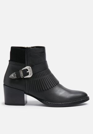 Women’s Boots | Buy Chelsea & Ankle Boots | Superbalist
